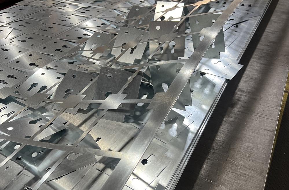 How microtabbing holds fabricator's blanking operation together